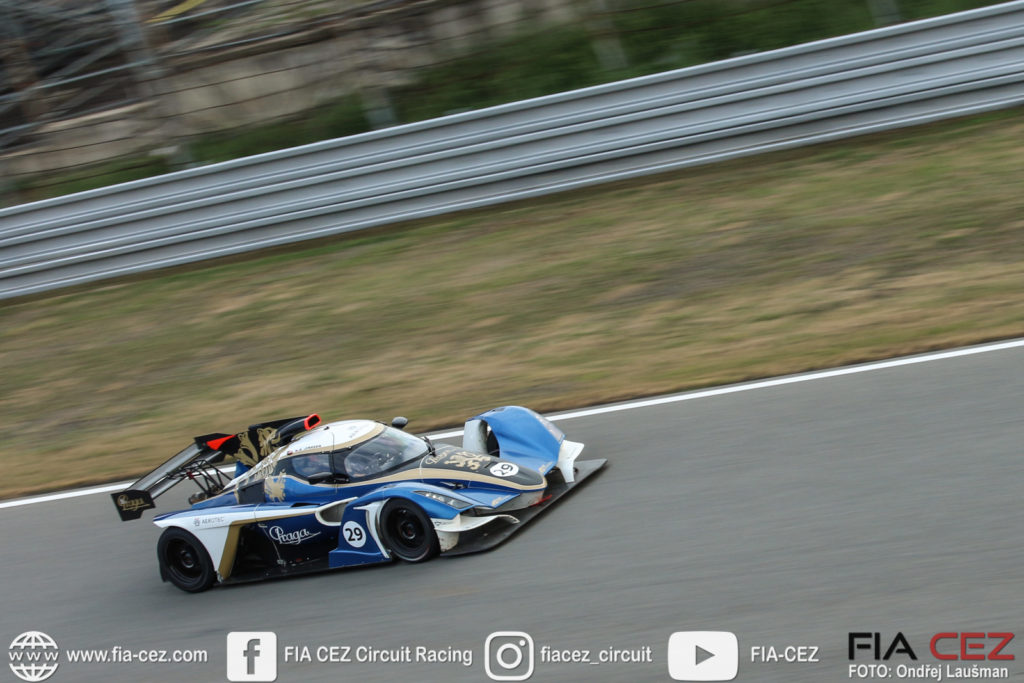 Pole position for the endurance race was won by Jirásek while Olimp ...